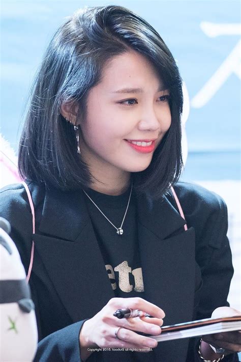 Jeong Eun Ji Apink 181109 Eunji Apink Kpop Girl Groups Apink Naeun