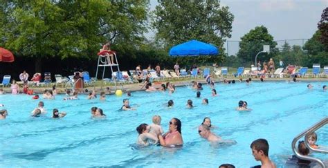 Berlin To Allow Everyone Go Topless While Swimming