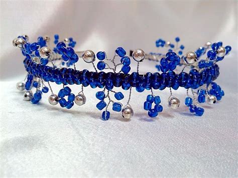 Плетеный ободок для волос. Проволока, бисер, бусины. | Beaded bracelets ...