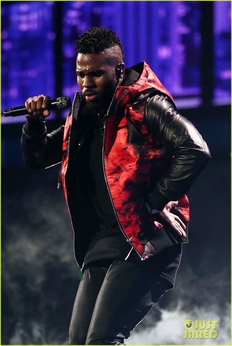 Jason Derulo Performs Medley At Peoples Choice Awards 2016 Video