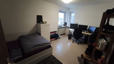 Zwischenmieter gesucht er WG Wohnheimzimmer Campus Braike WG Zimmer in Nürtingen Braike