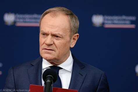 Donald Tusk w poniedziałek spotka się z Andrzejem Dudą Premier