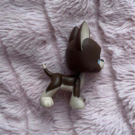 Lps 817 In Good Condition Someone Sadly Wrote On Its Depop