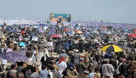 اليمنيون ينددون بجرائم تدنيس وإحراق المصحف الشريف في السويد