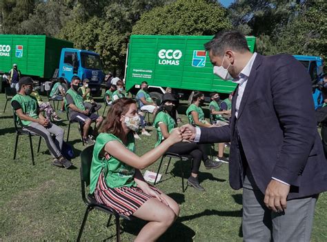 Cabandié E Insaurralde Encabezaron El Acto De Entrega De Maquinaria