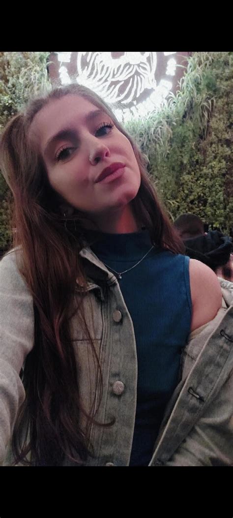 Stick Out Your Tongue And Suck Slowly Rgoddessoffemdom