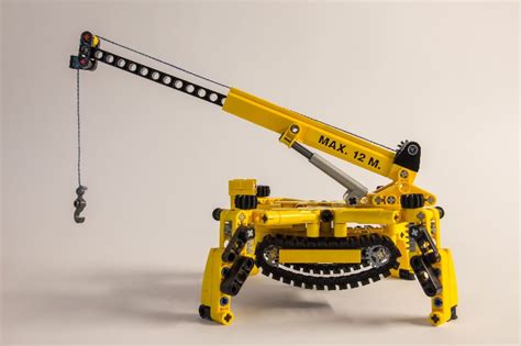 Lego Moc Mini Spider Crane By Sthrom Rebrickable Build With Lego