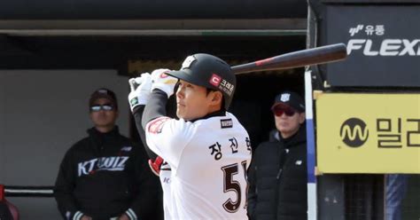 0 4→9 4 이적생에 울 뻔 했던 Kt 이적생 덕분에 웃었다 [is 수원]