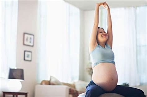 懷孕6個月都不顯懷，你信嗎？決定孕肚大小關鍵看這5點 每日頭條