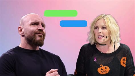 Renee Paquette Frustrated With Jon Moxleys Green Bubbles Says He