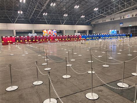 にじさんじフェス2022物販＆フード On Twitter ／ にじフェス2022day2 グッズ会場販売＆フードエリア終了