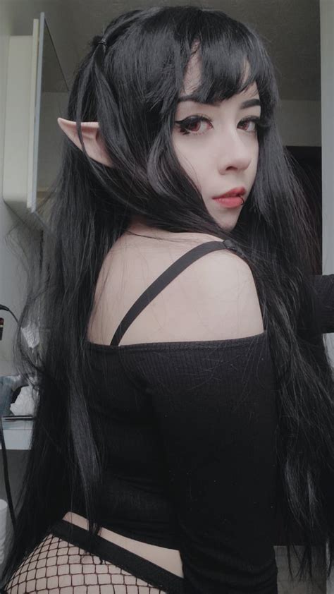 Gothic Elf Girl Sorta Giving Me Marceline Vibes Future Cosplay Perhaps Gothstyle