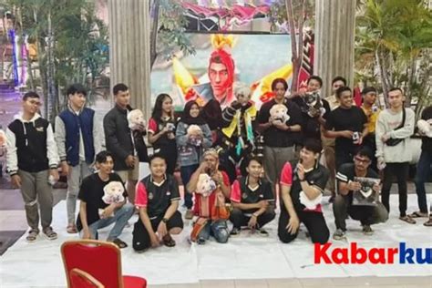 Ratusan Pecinta Mobile Legends Nobar Yu Zhong M5 World Championship