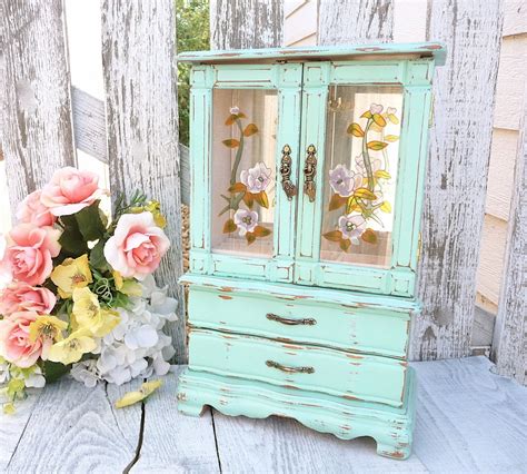 Шкаф шебби шик в интерьере 81 фото красивые картинки и Hd фото