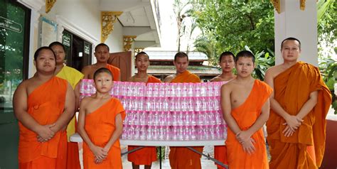 16 กองบุญโพธิจิต วัดตำหนัก เพื่องานสาธารณสงเคราะห์