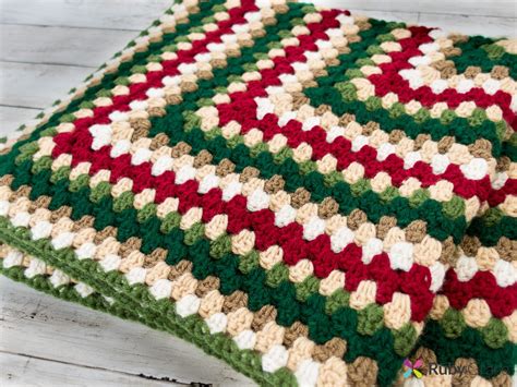 Classic Christmas Infinity Granny Square Crochet Blanket Artofit