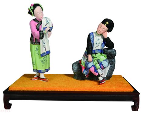 民艺 赏析 柳英春赠衣