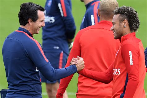 Técnico Do Psg Afirma Que Neymar Deve Retornar Contra O Bayern De