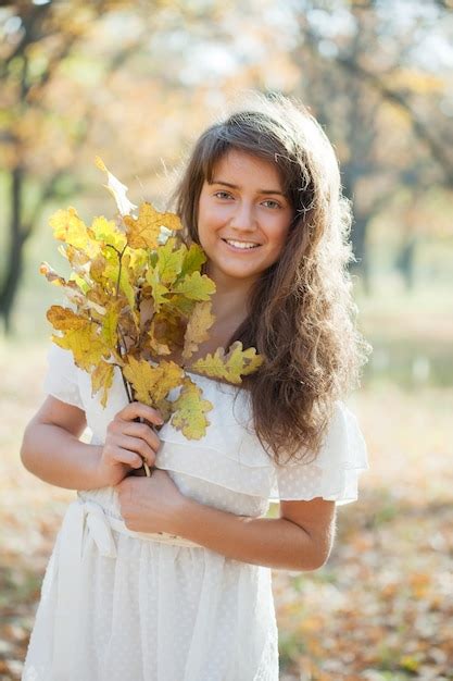 Free Photo Outdoor Portrait Of Long Haired Girl