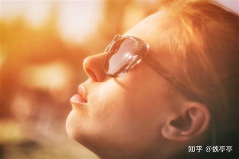 男女间“暧昧”了，有这些举动，再正常不过了 知乎