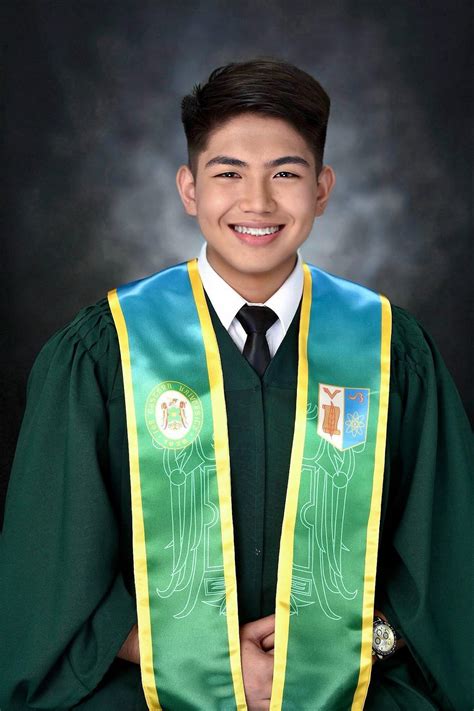 Finally A Degree Holder 🎖️🎬 🎖️deans Lister 2021 2024 🎖️academic