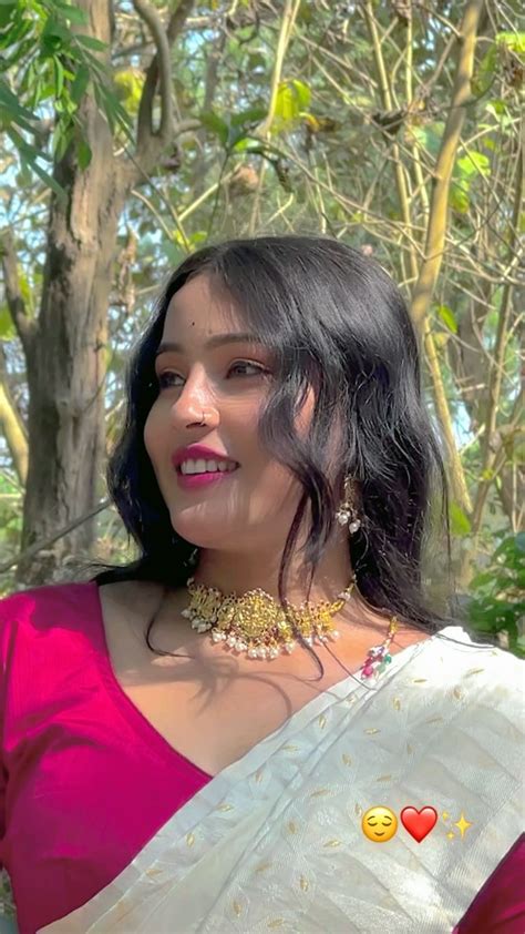 𝐒𝐇𝐈𝐋𝐏𝐈 𝐃𝐄𝐁𝐍𝐀𝐓𝐇 😍👀 ️ Msshilpi52 Instagram