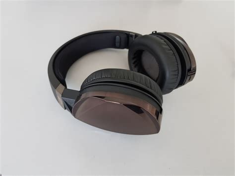 Geek Lifestyle Review ROG Strix Fusion