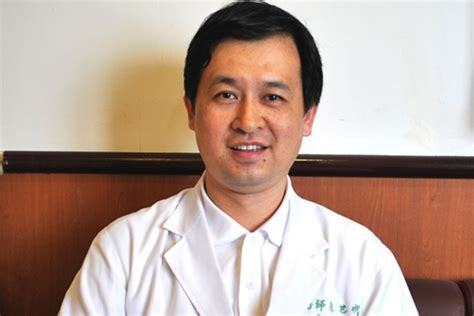 濕度高 易誘發小兒過敏 夜裡難入睡 大小熊貓增加 兒科醫師飲食是預防過敏關鍵 BabyHome親子討論區