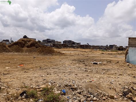 Terrains Parcelles UNE PARCELLE D UNE SUPERFICIE DE 600 M² EN VENTE A
