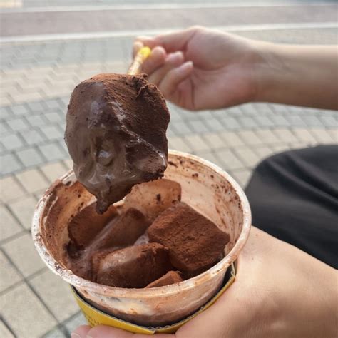 최근 단종 됐다는 컴포즈 벨지움 생초콜릿라떼 악플달면 쩌리쩌려버려 ＊여성시대＊ 차분한 20대들의 알흠다운 공간