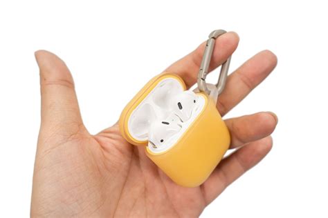 幫耳機換上繽紛 個人化 抗衝擊保護！動手玩玩 Airpods Airpods Pro 犀牛盾超繽紛保護套 3c 達人廖阿輝