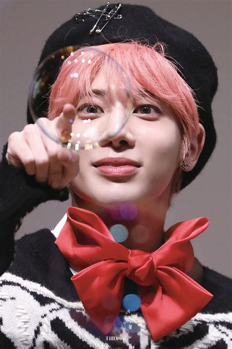 230205 뮤플 팬싸 태현 Fotos Videos Foto Que Guapo