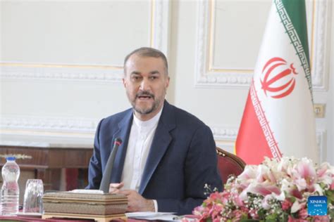 Iranian Fm Says To Meet Saudi Counterpart Soon Voice Of Vienna