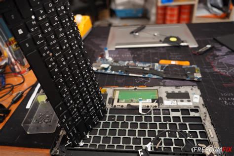 รับเปลี่ยนคีบอร์ดโน๊ตบุ๊ค Dell Xps 13 9360 คีย์บอร์ดเสีย กดไม่ติด ปุ่มใช้งานไม่ได้ โดนน้ำ ราคา