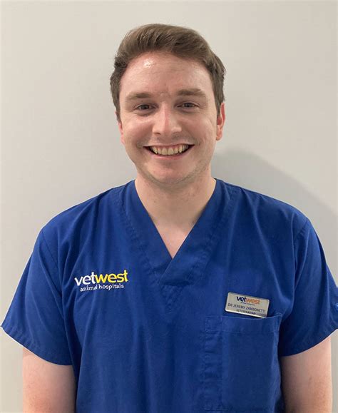 Dr Jeremy Vetwest Veterinary Clinics