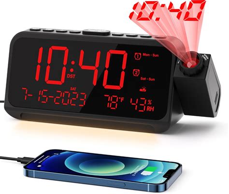 Amazon Com ROCAM Projection Clock For Bedroom Digital Clock With 180 Projector On Ceiling
