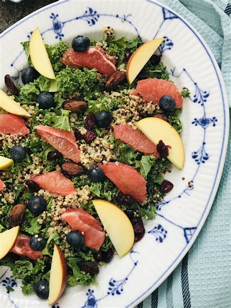 Salat Med Quinoa Og Grønkål En Skønt Miks Nem Og Sund