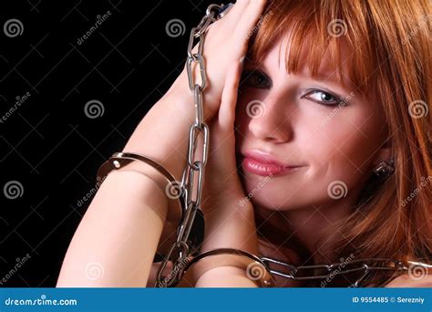 Junge Heiße Frau Mit Handschellen Und Kette Stockbild Bild Von