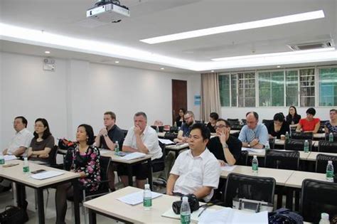 我校外籍教师可评职称 聘后薪酬大幅增长 广东外语外贸大学新闻中心
