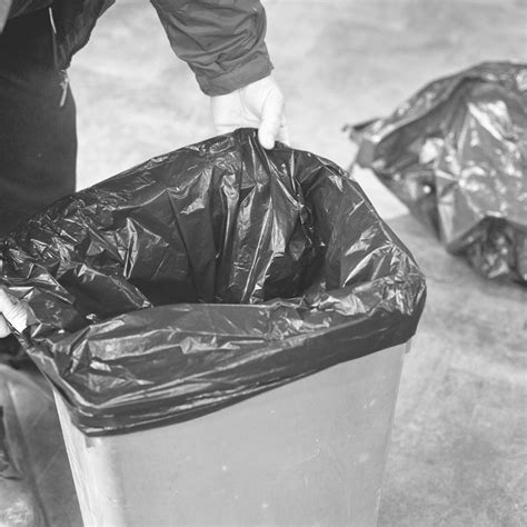 Black Heavy Duty Square Bin Liners 30l Polyco Healthline