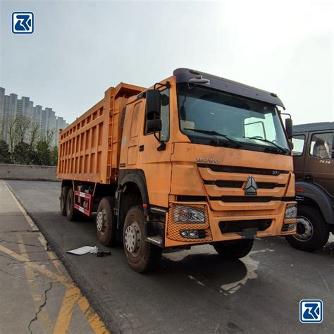 Sinotruck Howo Sinotruk 40t Heavy Duty Truck 25cbm 8x4 371hp Tipper