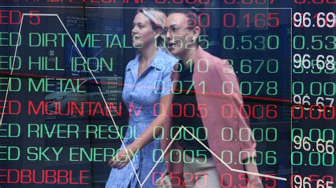 Live Asx 200 Rebounds No Pay Parity For Qantas First Lady The