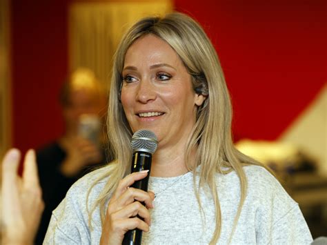 Johan Derksen Geeft Emotionele Verklaring Voor Afwezigheid Vandaag Inside ‘je Knijpt ‘m Toch