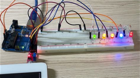 생각하고 만드는 아두이노 책앤써북 사운드 센서sound Sensor를 아날로그 입력으로 Led 제어하기 실습 동작 영상입니다 Youtube