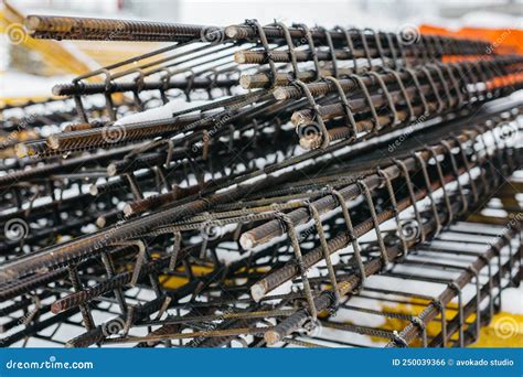 Reinforcement For The Construction Of Foundations And Walls Of Durable