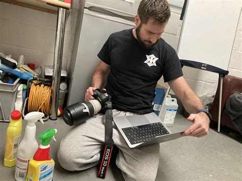 IPhone Versus DSLR The Ultimate Real World Test Fstoppers