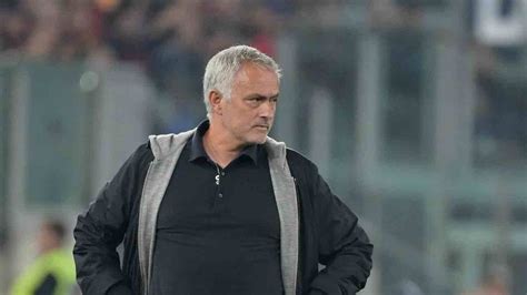 Ultim Ora Roma Ennesima Tegola Salta Il Verona