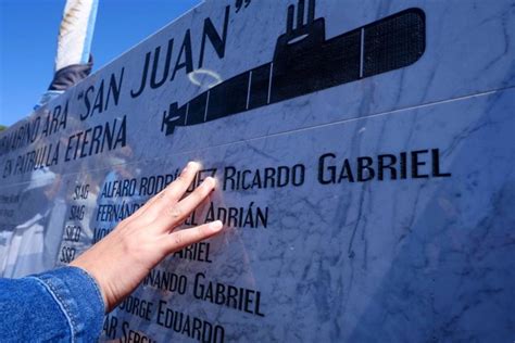 Argentina Argentina Recuerda A Los 44 Tripulantes Del Submarino Ara