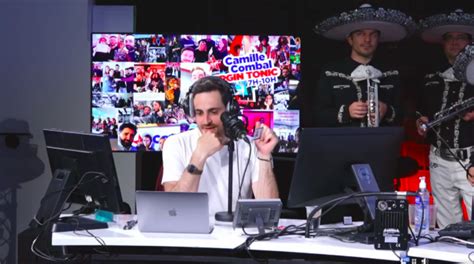 Camille Combal Son Rare Message à Sa Femme Pour Ses Adieux à La Radio