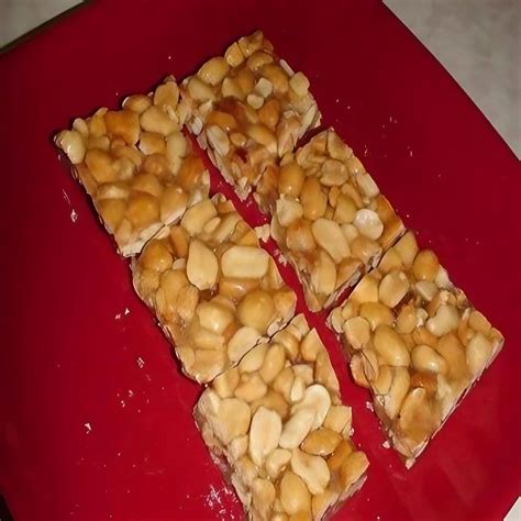 Peanut Mava Chikki Packaging Size 500 G At ₹ 100 Kg In Ahmedabad Id 4929330588
